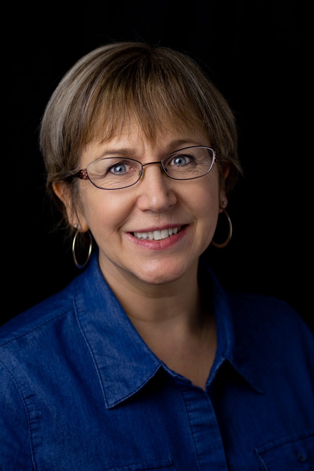 About Vicky - Vicky Hachey